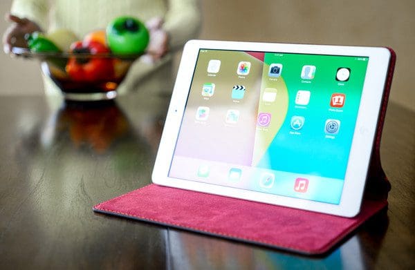 Castello Davarg HEMING Leather iPad Case Review @CastelloDaVarg