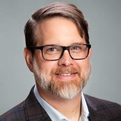 The Chris Voss Show Podcast – Justin Bushko, MedTechMan, A Source for ...