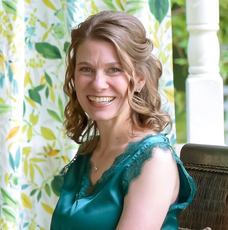 The Chris Voss Show Podcast – Alise Saunders on Entrepreneurship and ...